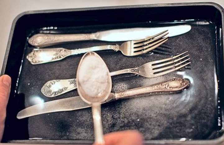 Cómo limpiar la plata ennegrecida para que luzca como nueva otra vez ...